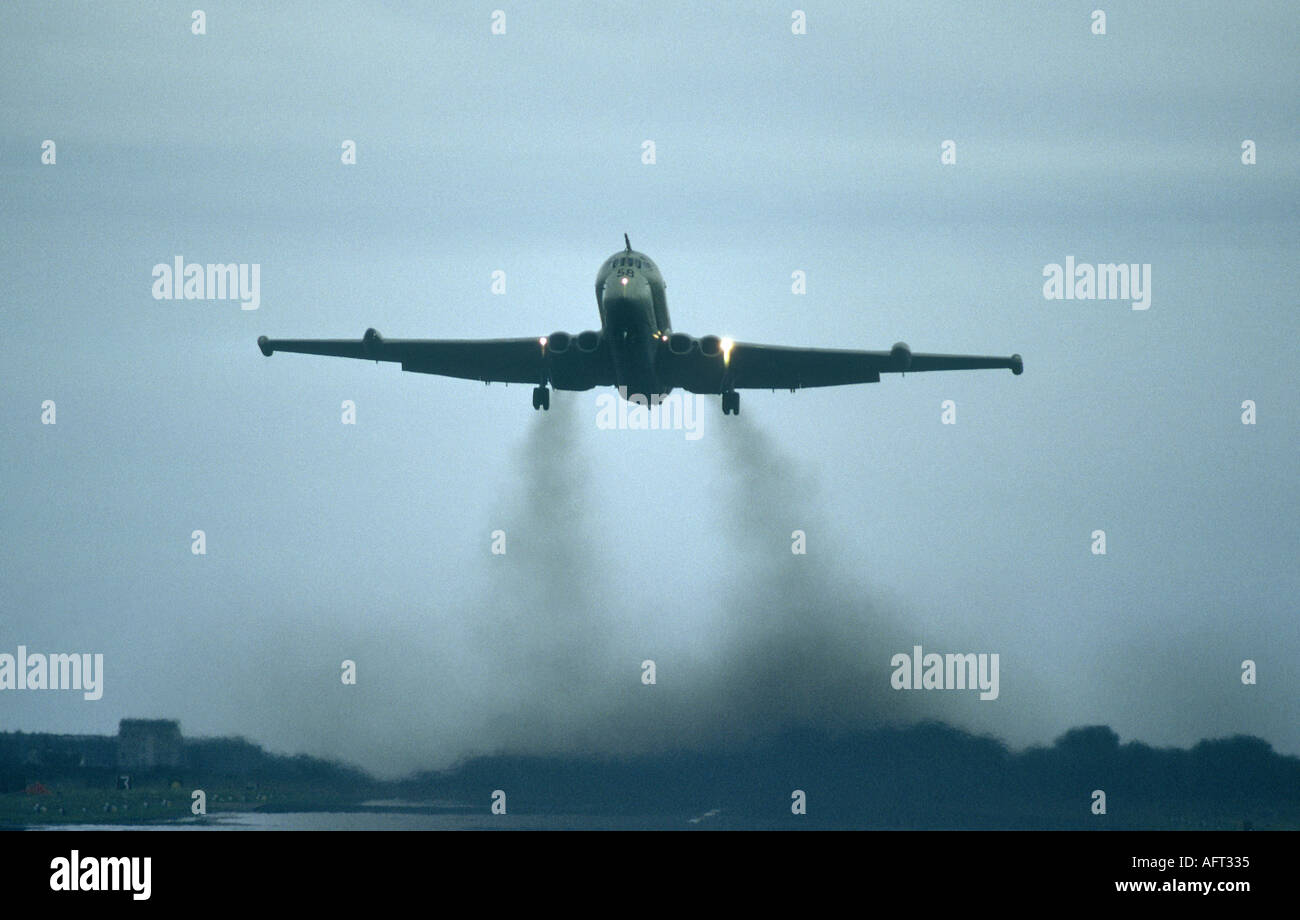 Bae systems nimrod mra4 hi-res stock photography and images - Alamy