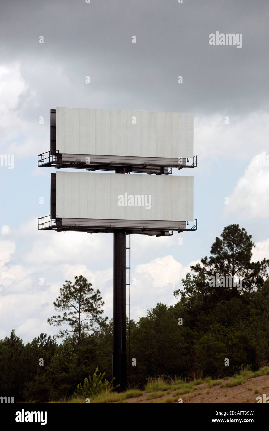 Two billboards highway hi-res stock photography and images - Alamy