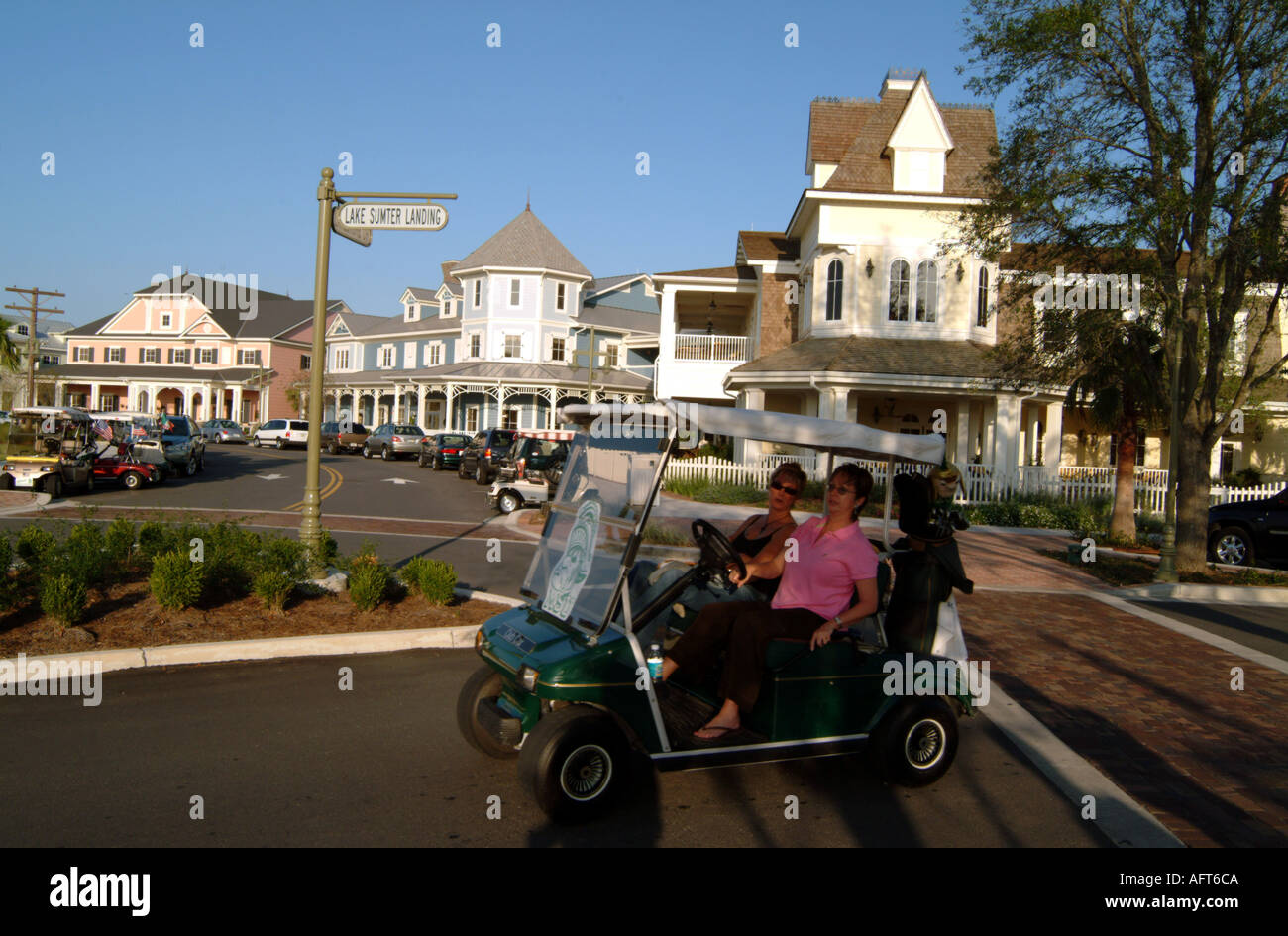 The villages lake sumter landing hi-res stock photography and images ...