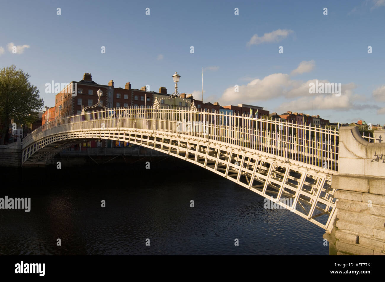 Half Penny Bridge Ha Penny Bridge over Liffey River Dublin Stock Photo ...