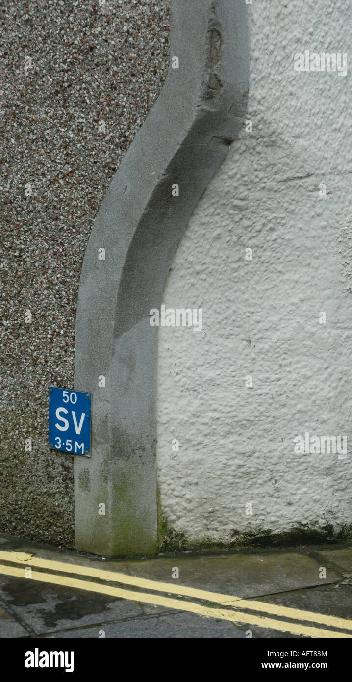 Curved corner sign hi-res stock photography and images - Alamy