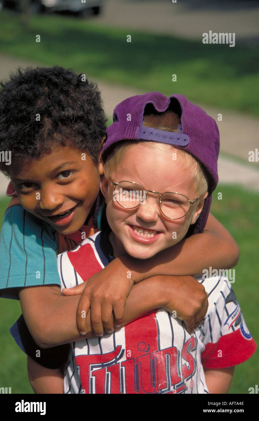 Embrace differences hi-res stock photography and images - Alamy