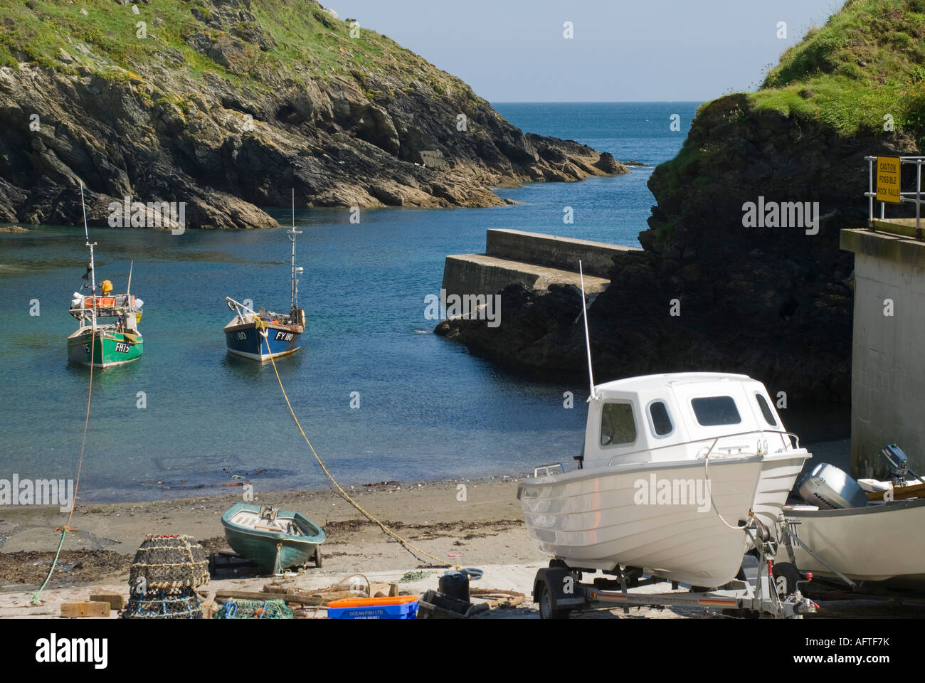 Portloe Harbour, Cornwall. 2007 Stock Photo - Alamy