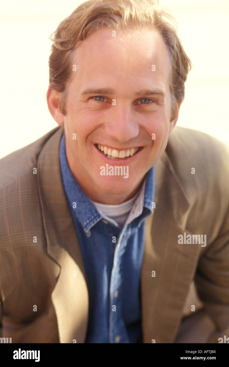 Young man smiling, portrait Stock Photo - Alamy
