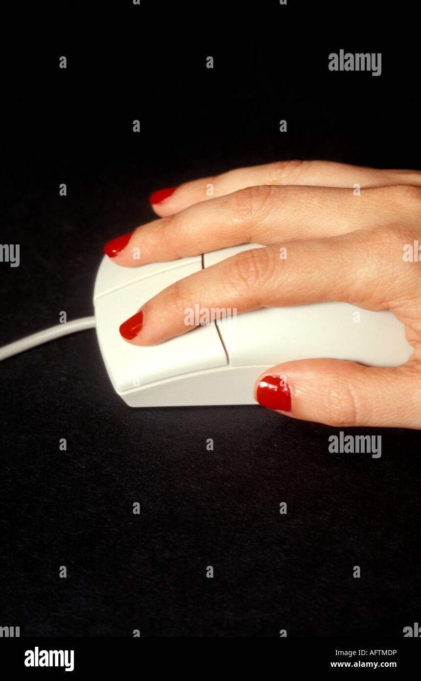 Fingers on computer mouse, close up Stock Photo - Alamy