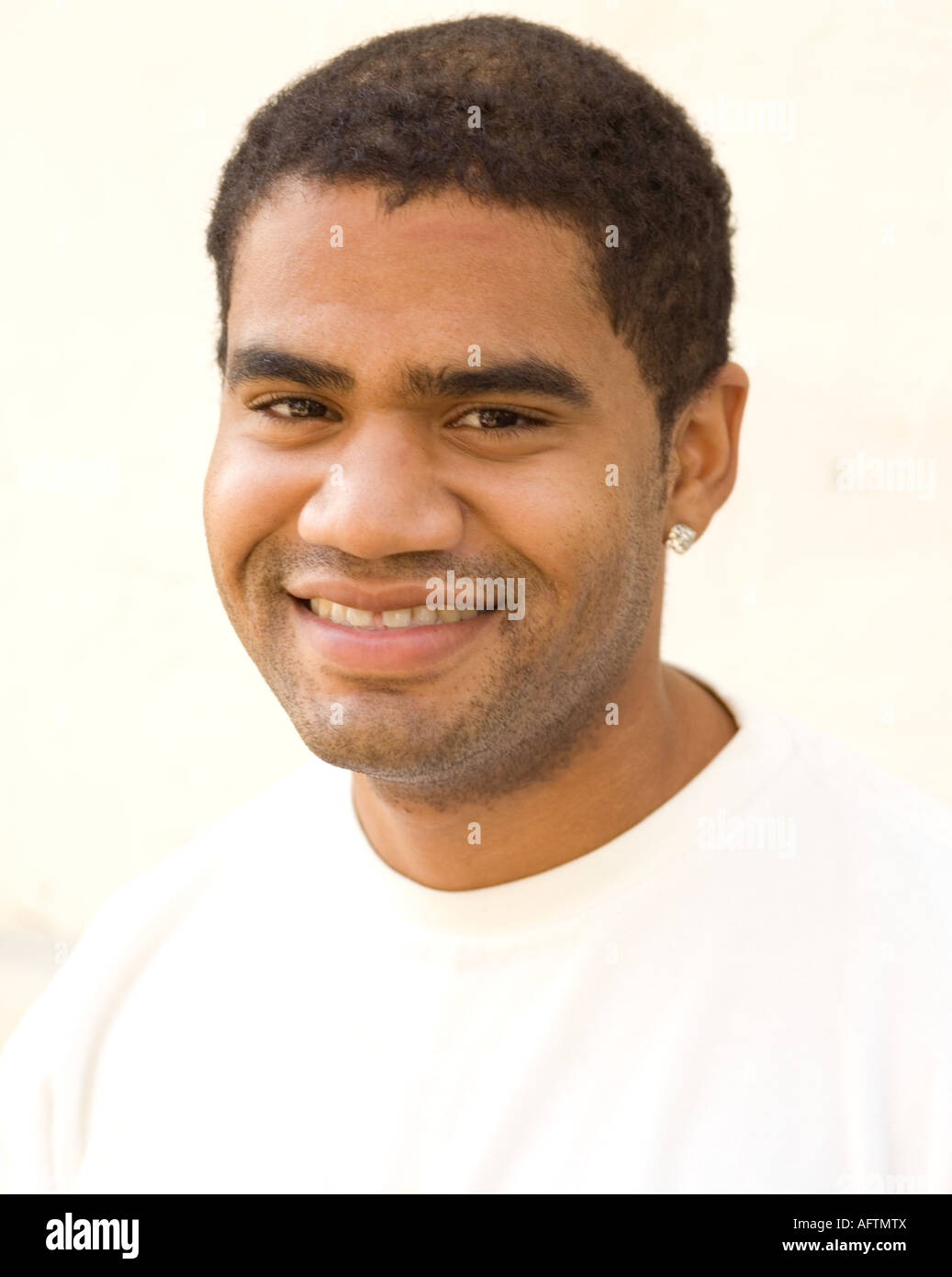 Young man smiling, portrait Stock Photo - Alamy