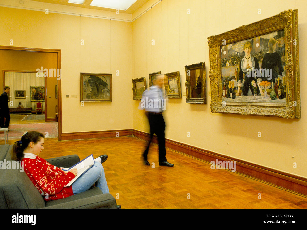 Art gallery courtauld hi-res stock photography and images - Alamy