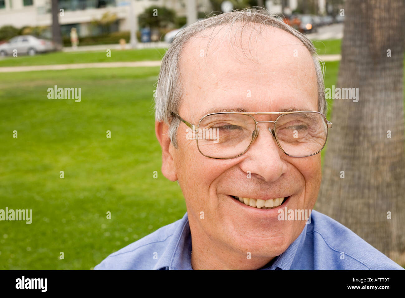 Cropped portrait happy joyful hi-res stock photography and images - Alamy