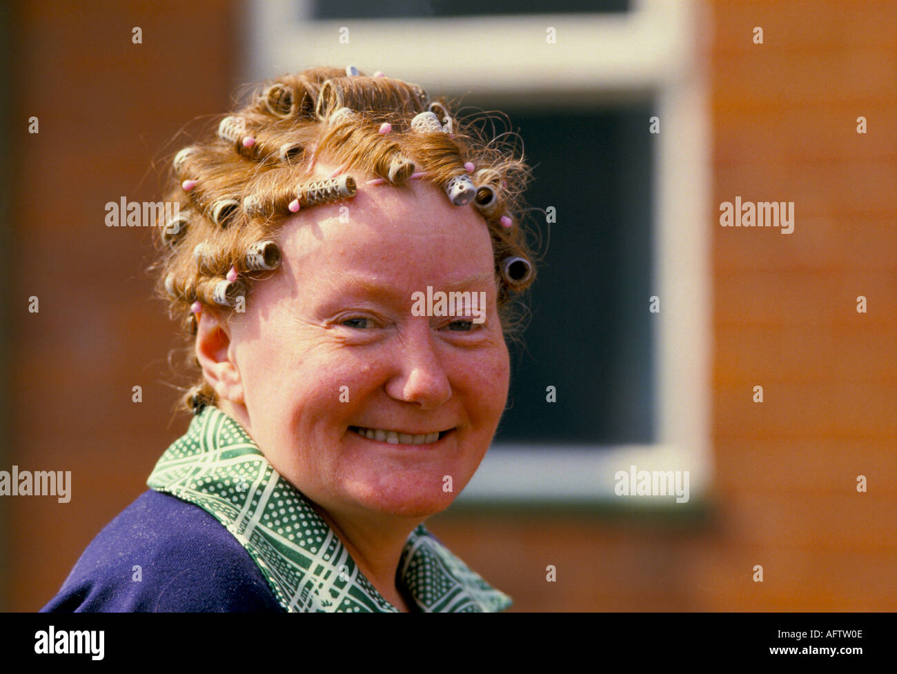 Perm hair 1980s hi-res stock photography and images - Alamy