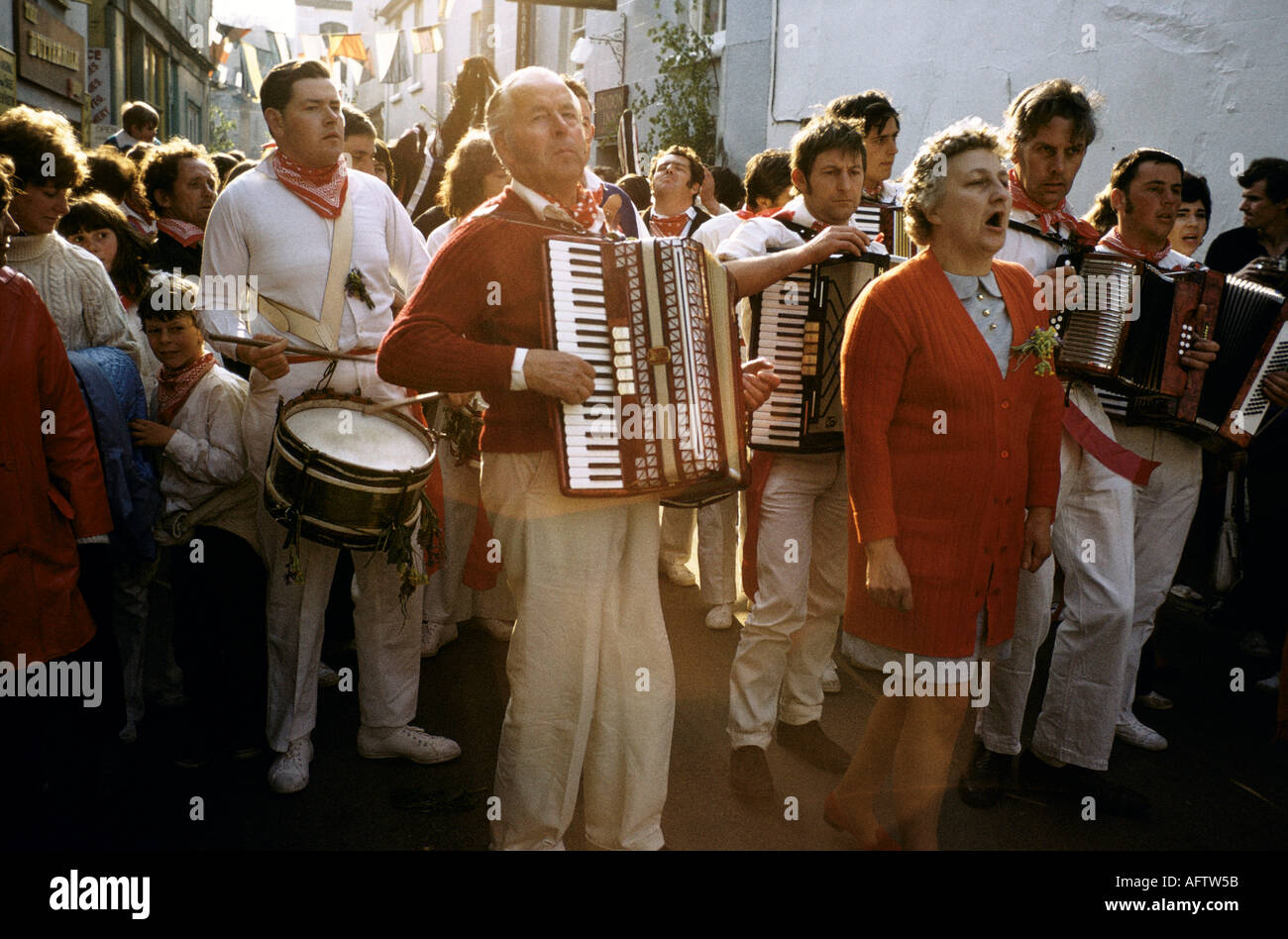 Cornish folk hi-res stock photography and images - Alamy