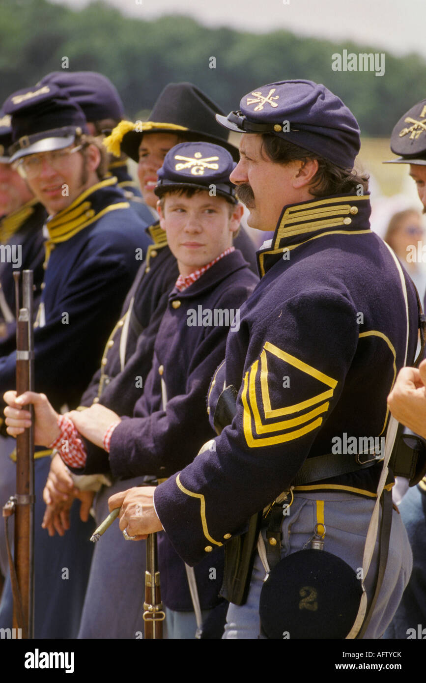 civil war reenactor Gettysburg PA battle field soldiers Stock Photo - Alamy