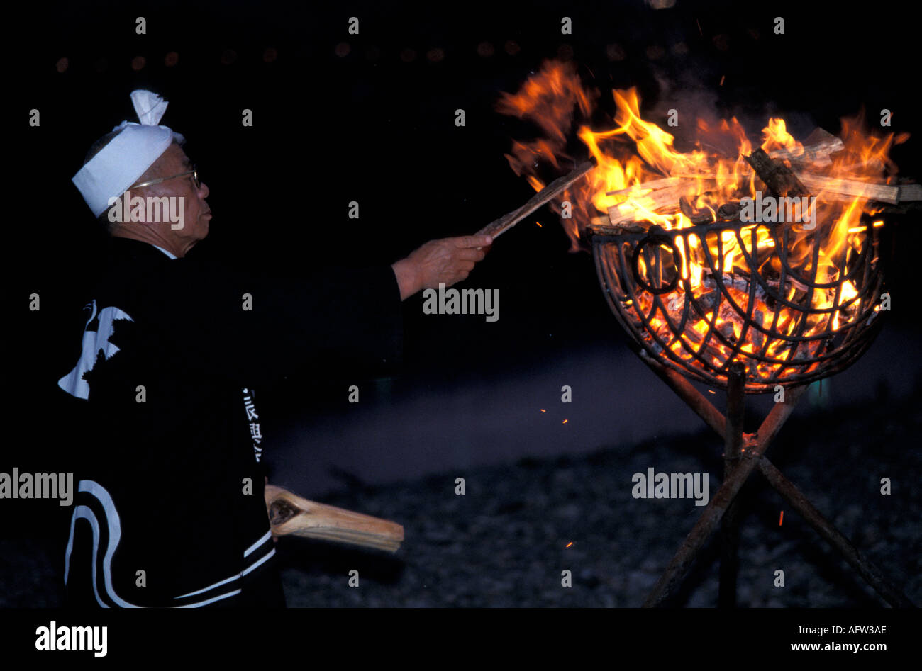 Usho Japanese fisherman opens fire for Ukai traditional Cormorant ...