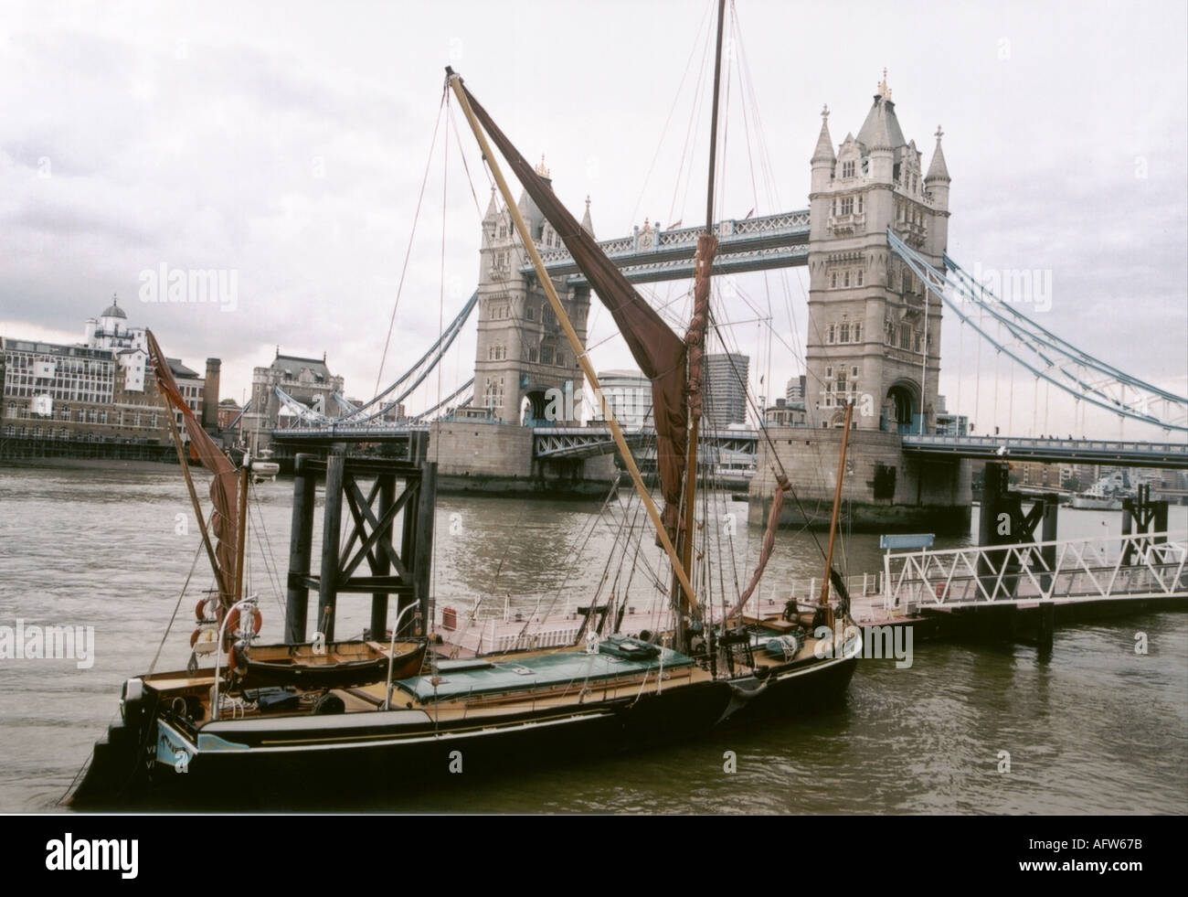 Thames lighterman hi-res stock photography and images - Alamy
