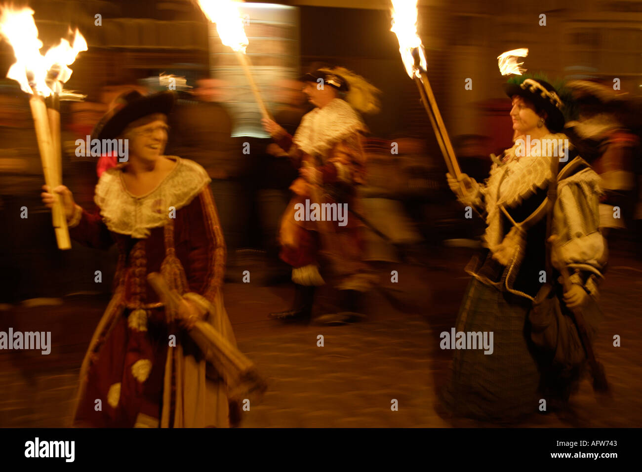 LEWES BONFIRE NIGHT PROCESSION SUSSEX UK Stock Photo - Alamy