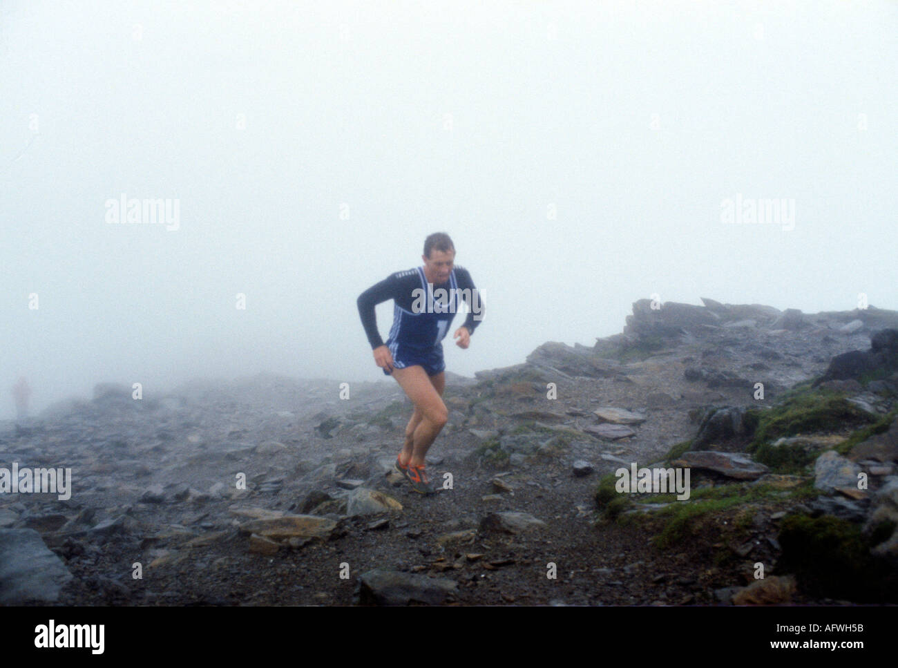 Run for snowdon hi-res stock photography and images - Alamy