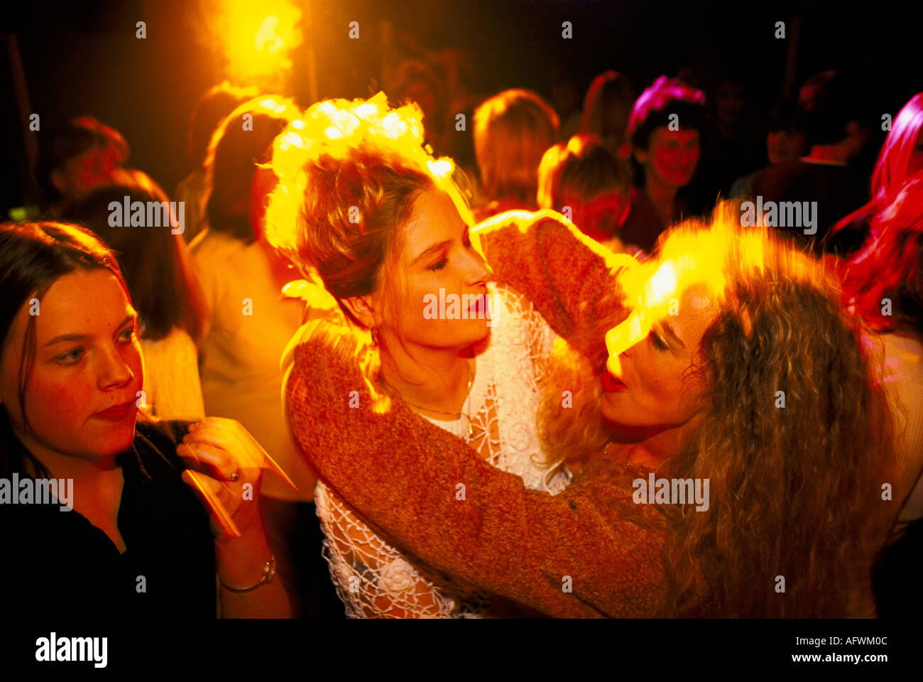 Teen and friends and girls only hi-res stock photography and images - Alamy