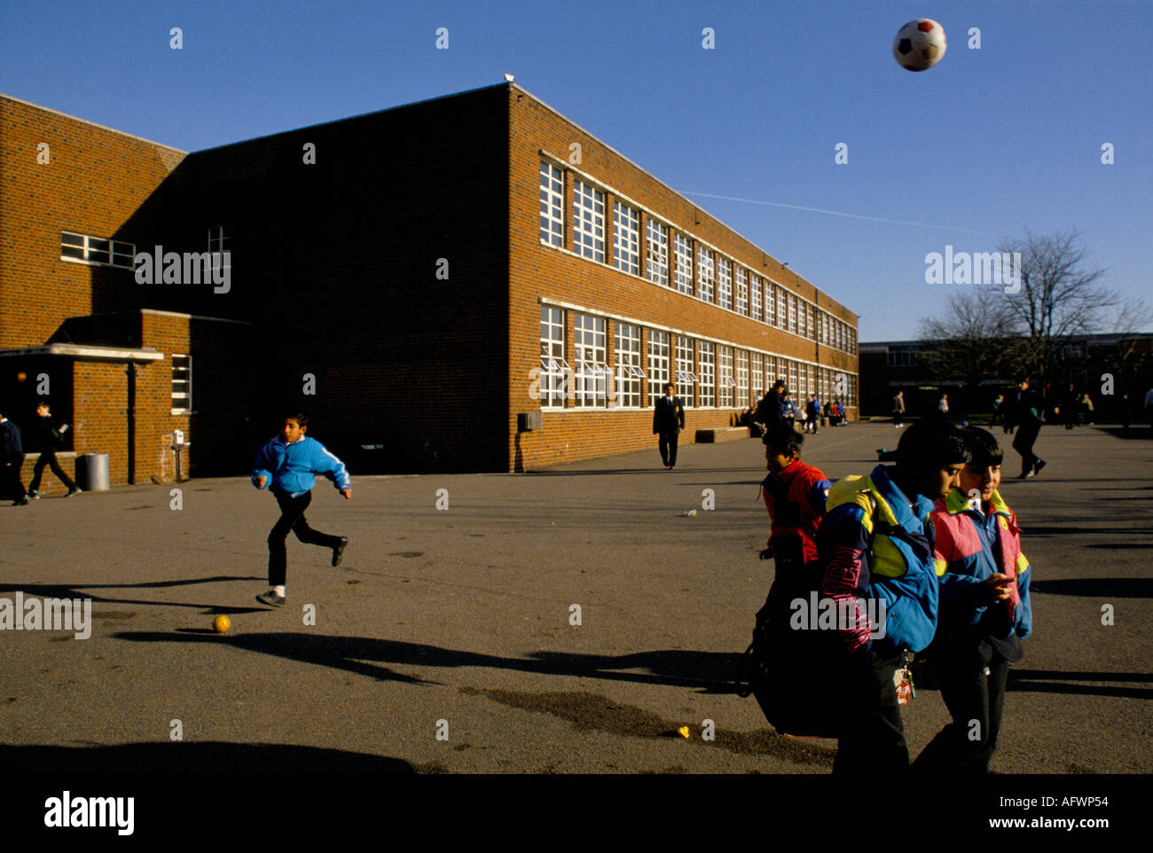 Lunch school 1990s hi-res stock photography and images - Alamy