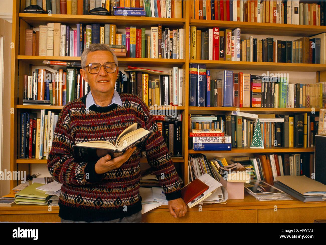 Political editor hi-res stock photography and images - Alamy