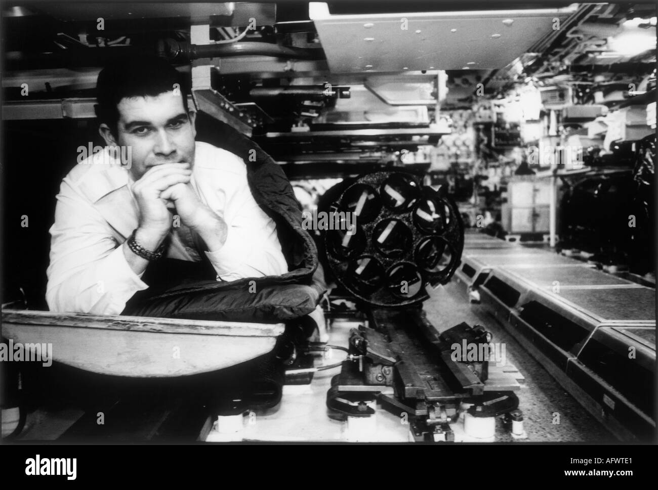 Submarine daily life on HMS Superb, Swiftsure-class nuclear-powered ...