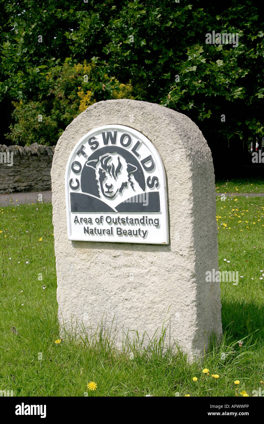 Cotswolds Sign Burford Oxfordshire Stock Photo - Alamy