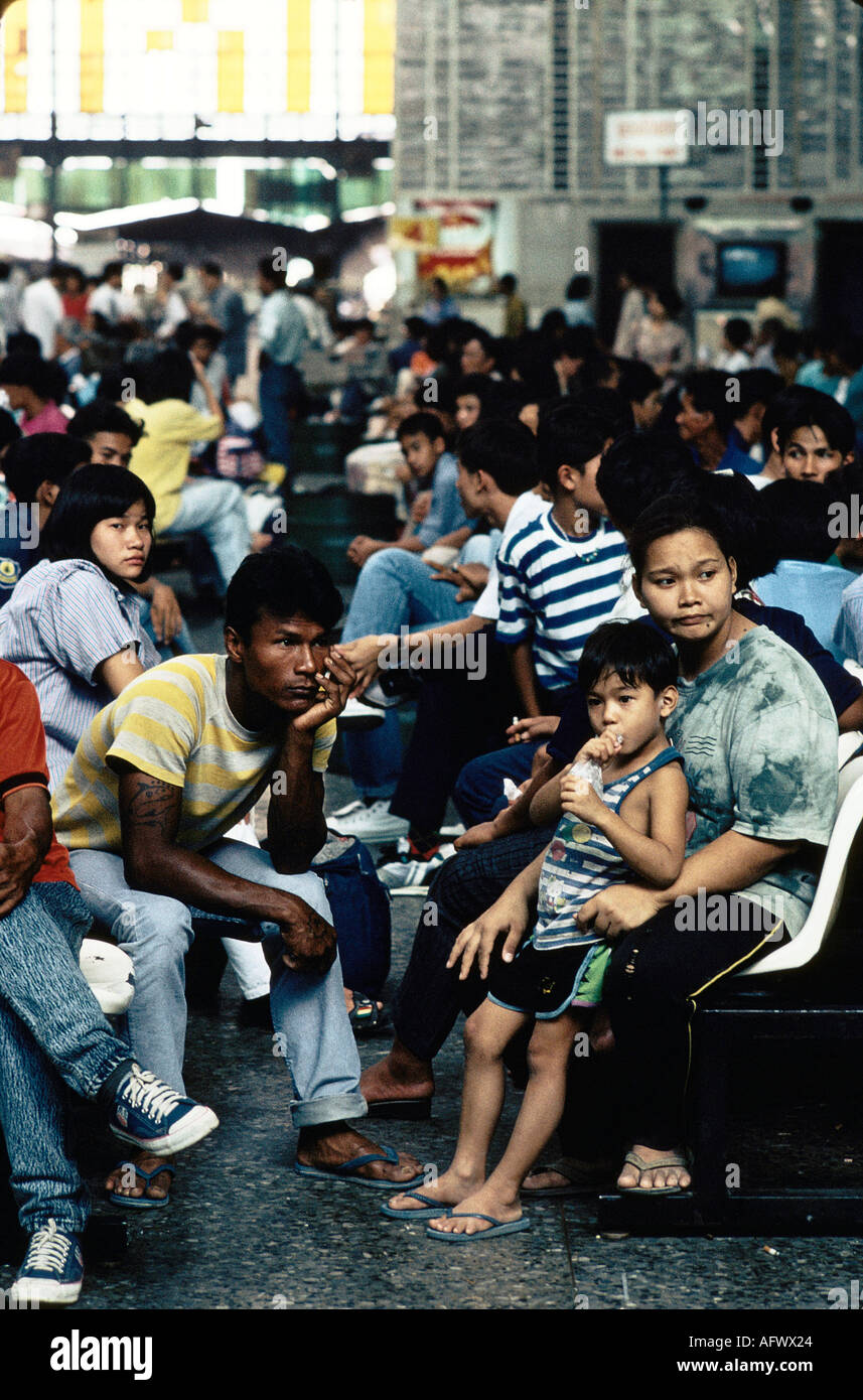 Bangkok railway train station 1990s Thailand South East Asia. Families ...