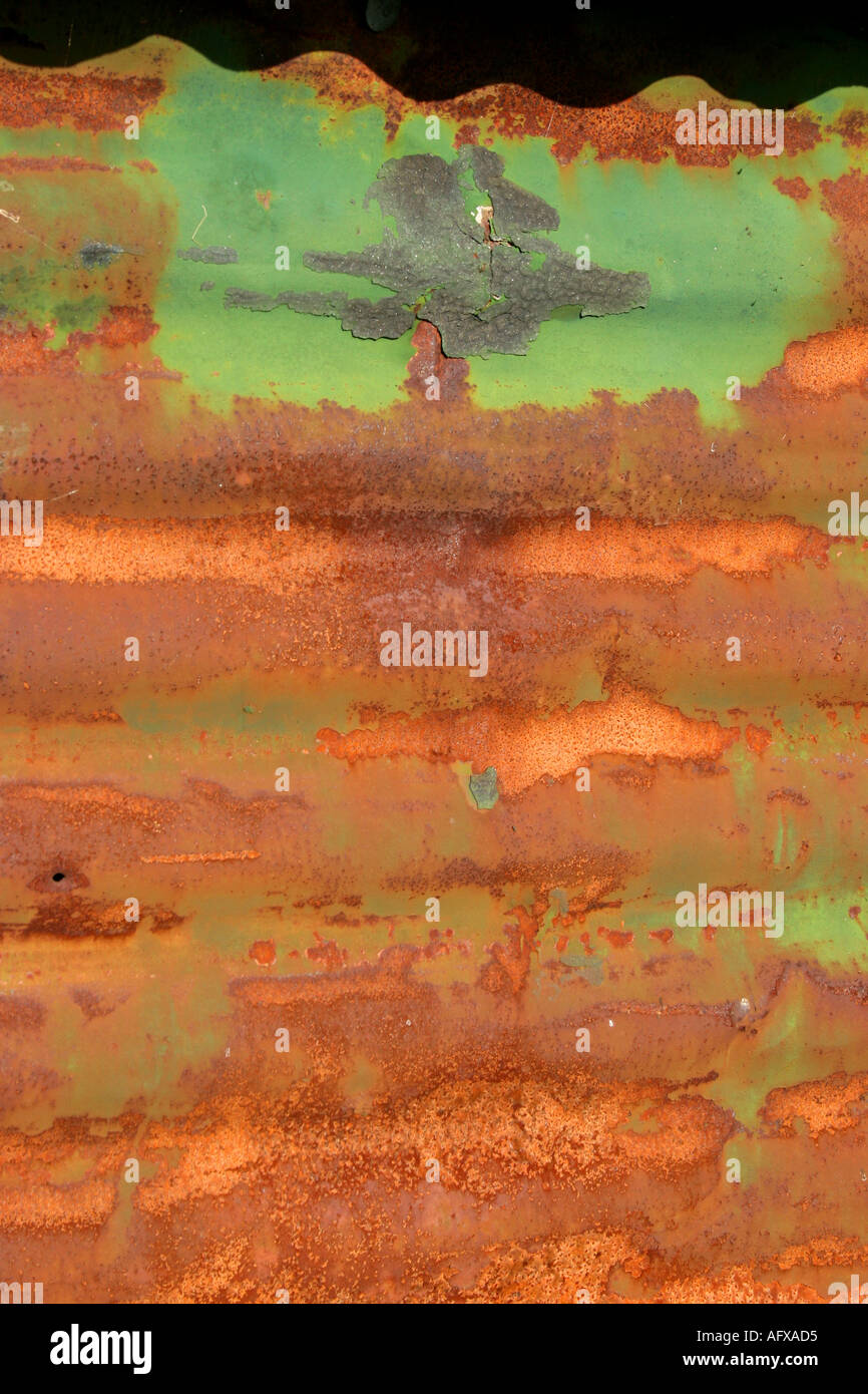 Weathering on corrugated steel Stock Photo - Alamy