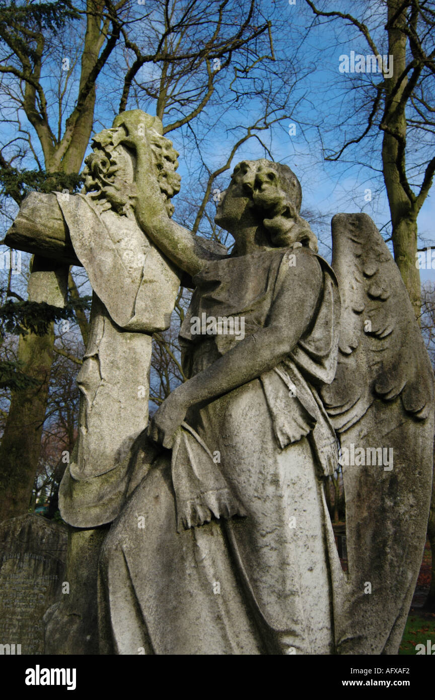 Carved Angel Gravestone Stock Photo - Alamy