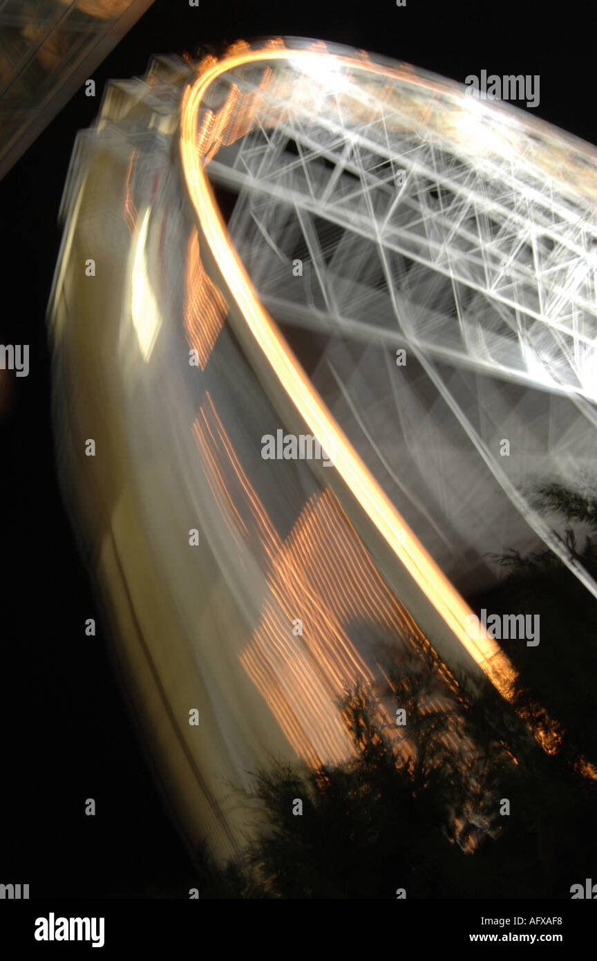 Manchester at night with the wheel hi-res stock photography and images ...