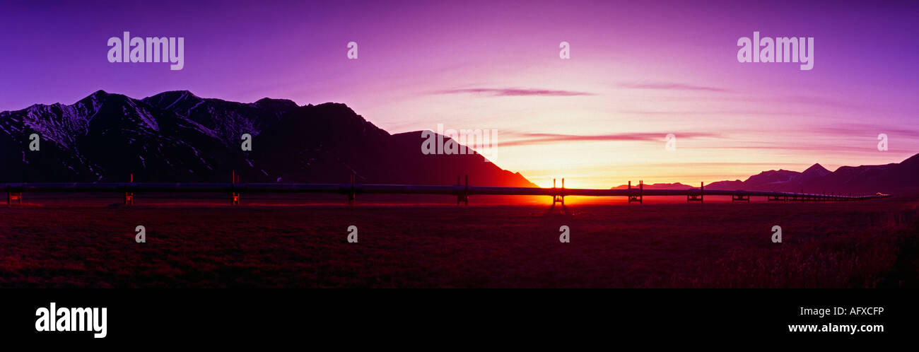 Midnight sun over alaska hi-res stock photography and images - Alamy