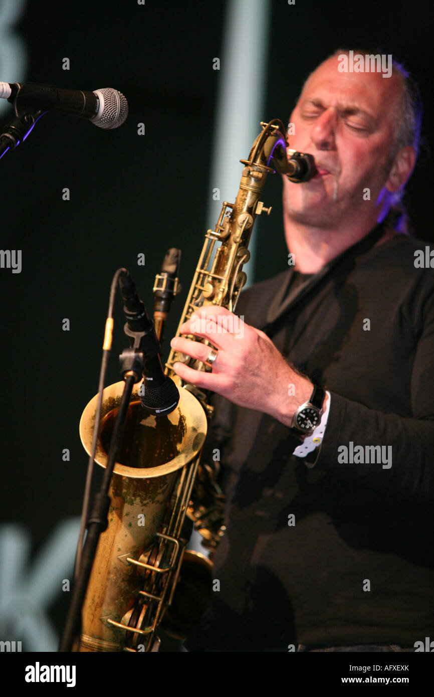 Sax player performing on stage hi-res stock photography and images - Alamy