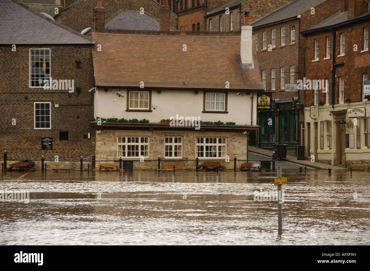 King's Arms Pub in Kings Staith, York inundated by floodwaters from the ...