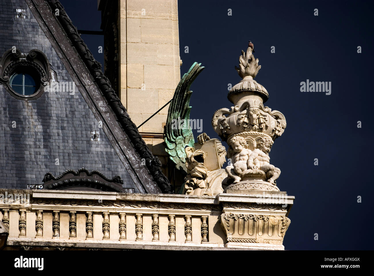 Venus de milo detail hi-res stock photography and images - Alamy