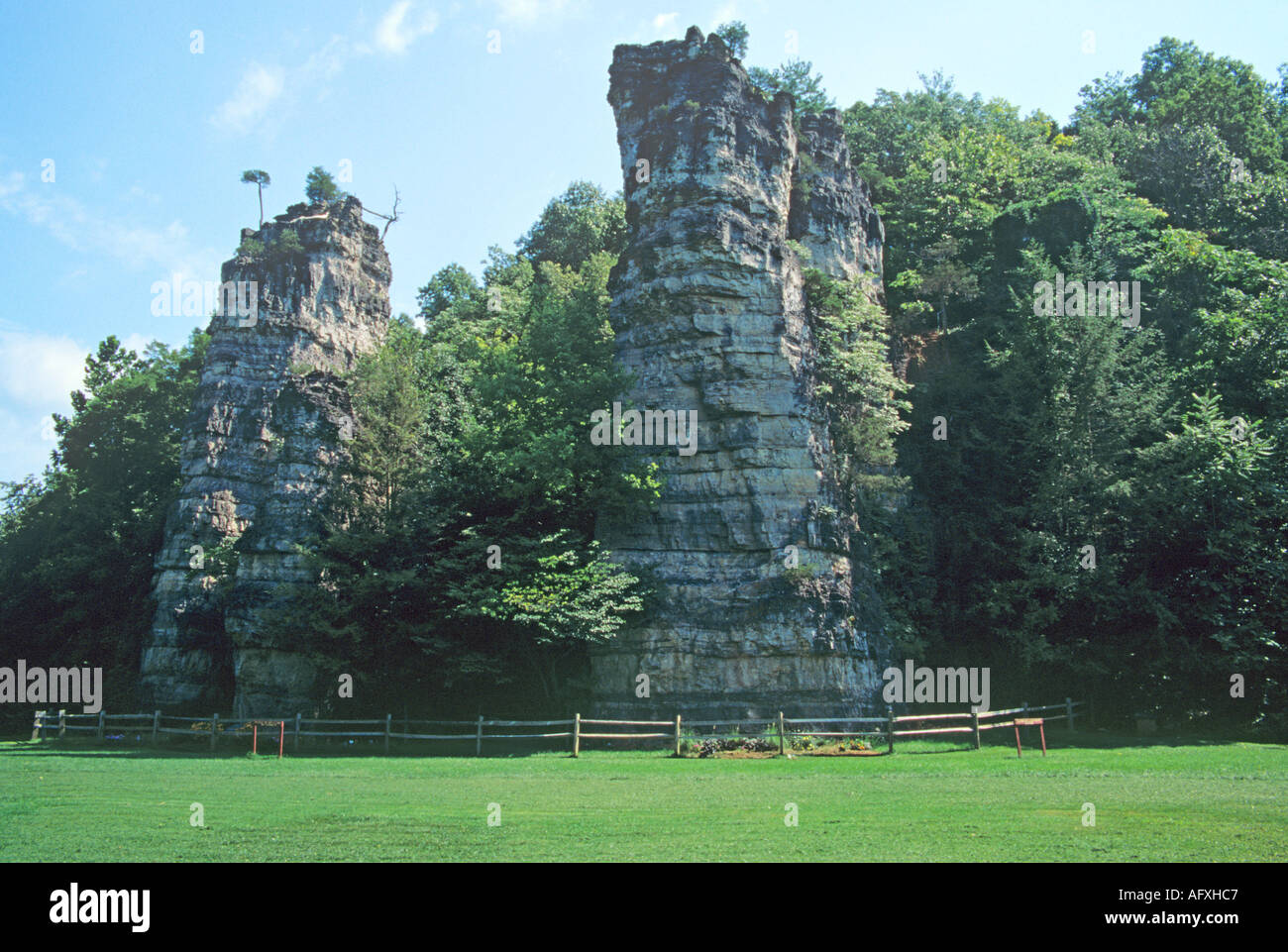 Natural chimneys regional park virginia hi-res stock photography and ...