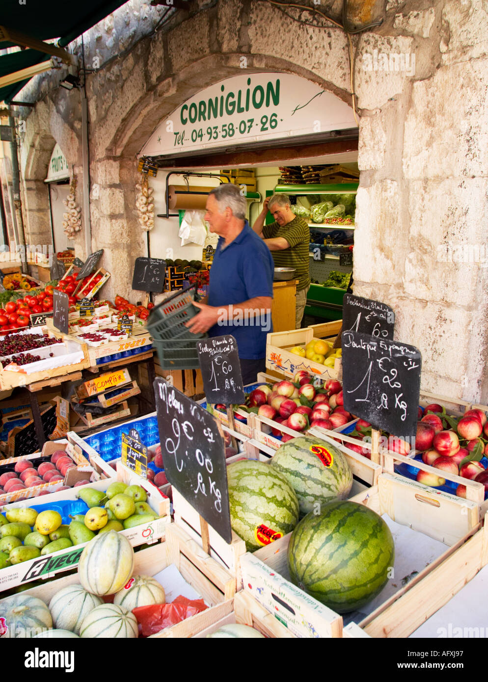 Fruit shop france hi-res stock photography and images - Alamy