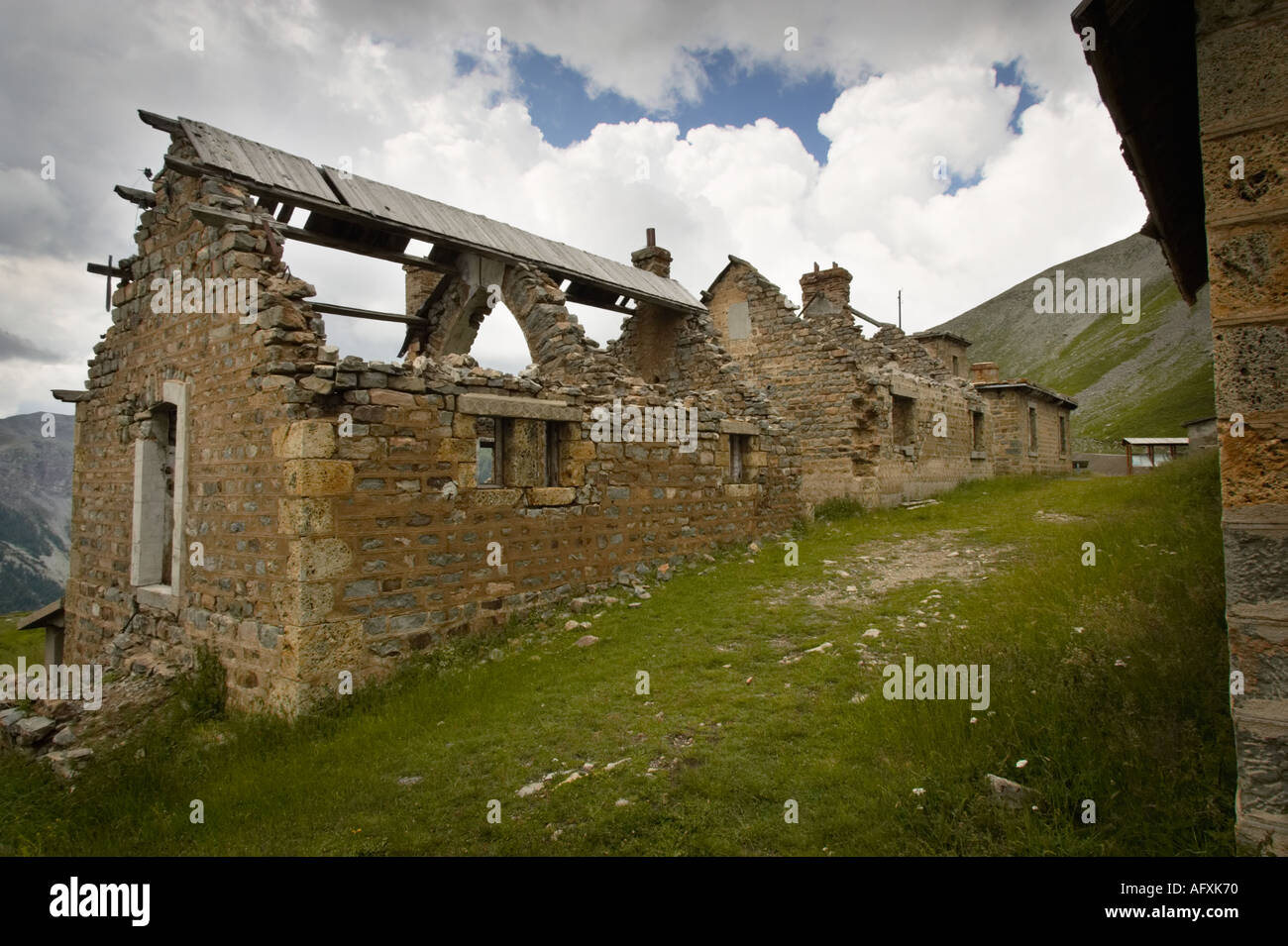 French military barracks hi-res stock photography and images - Alamy