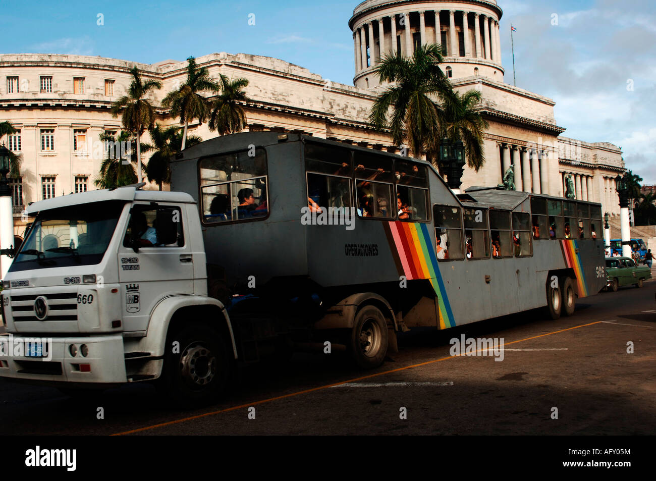 Havana cuba camel bus public hi-res stock photography and images - Alamy