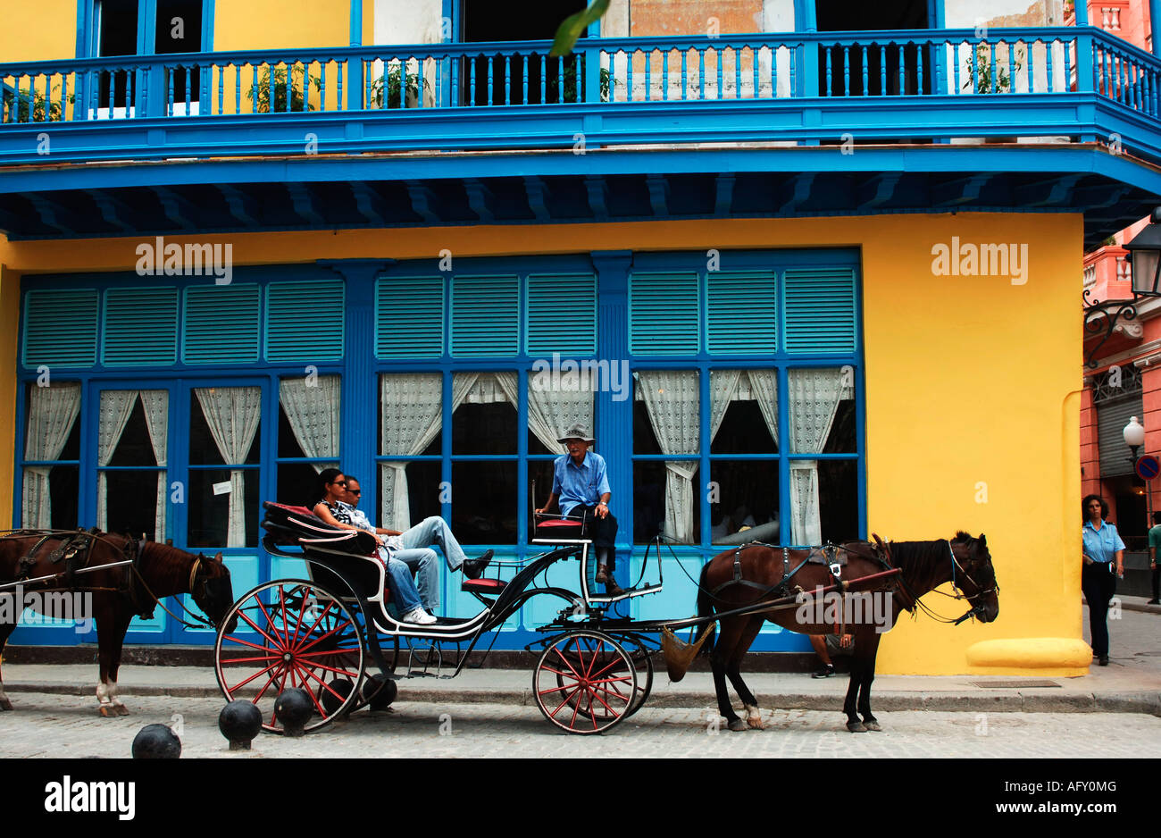 Cuba Havana Habana Vieja horse and carriage waiting for tourists Stock ...
