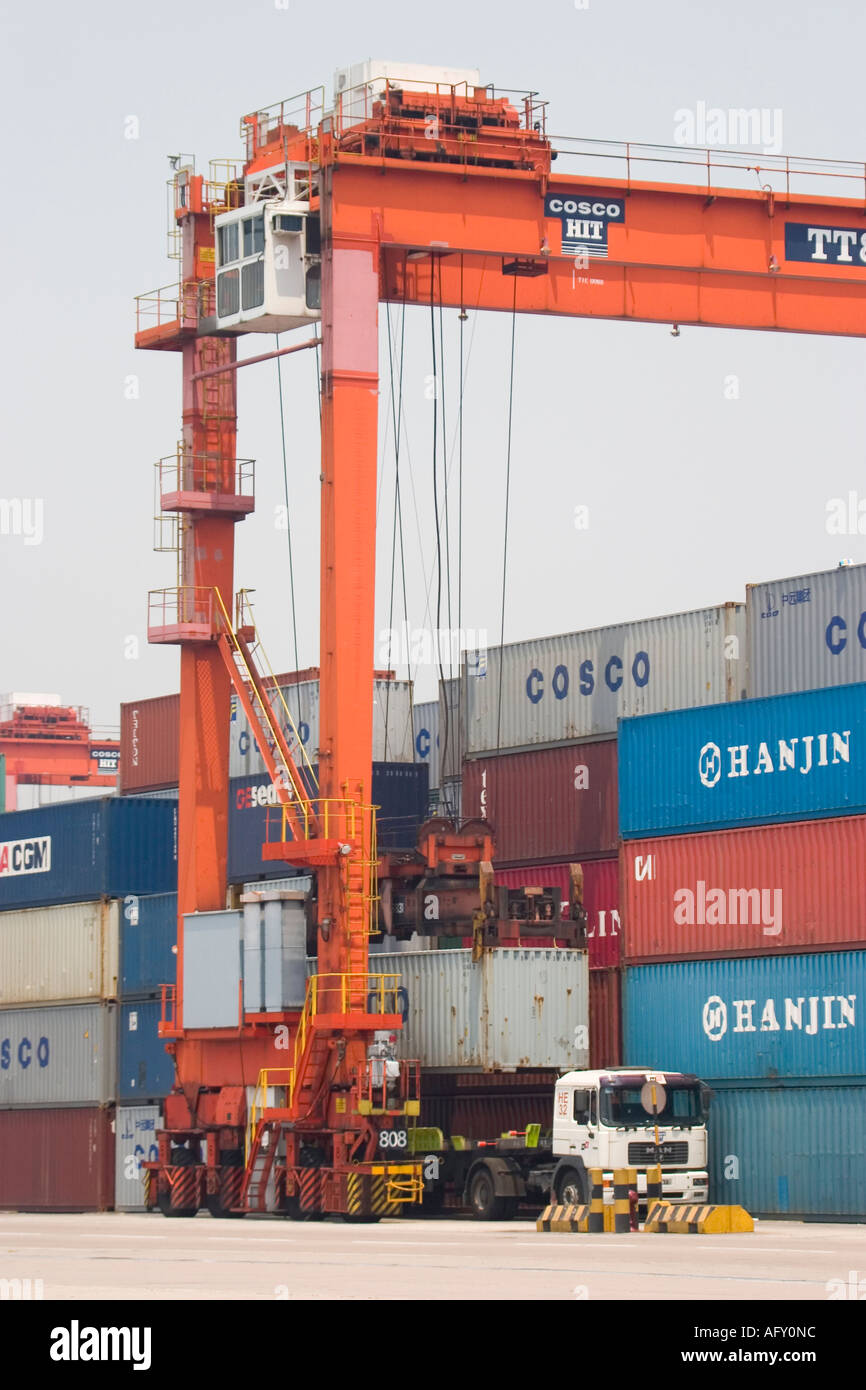 Overhead heavy lift crane container stacks loading truck stacks machine ...