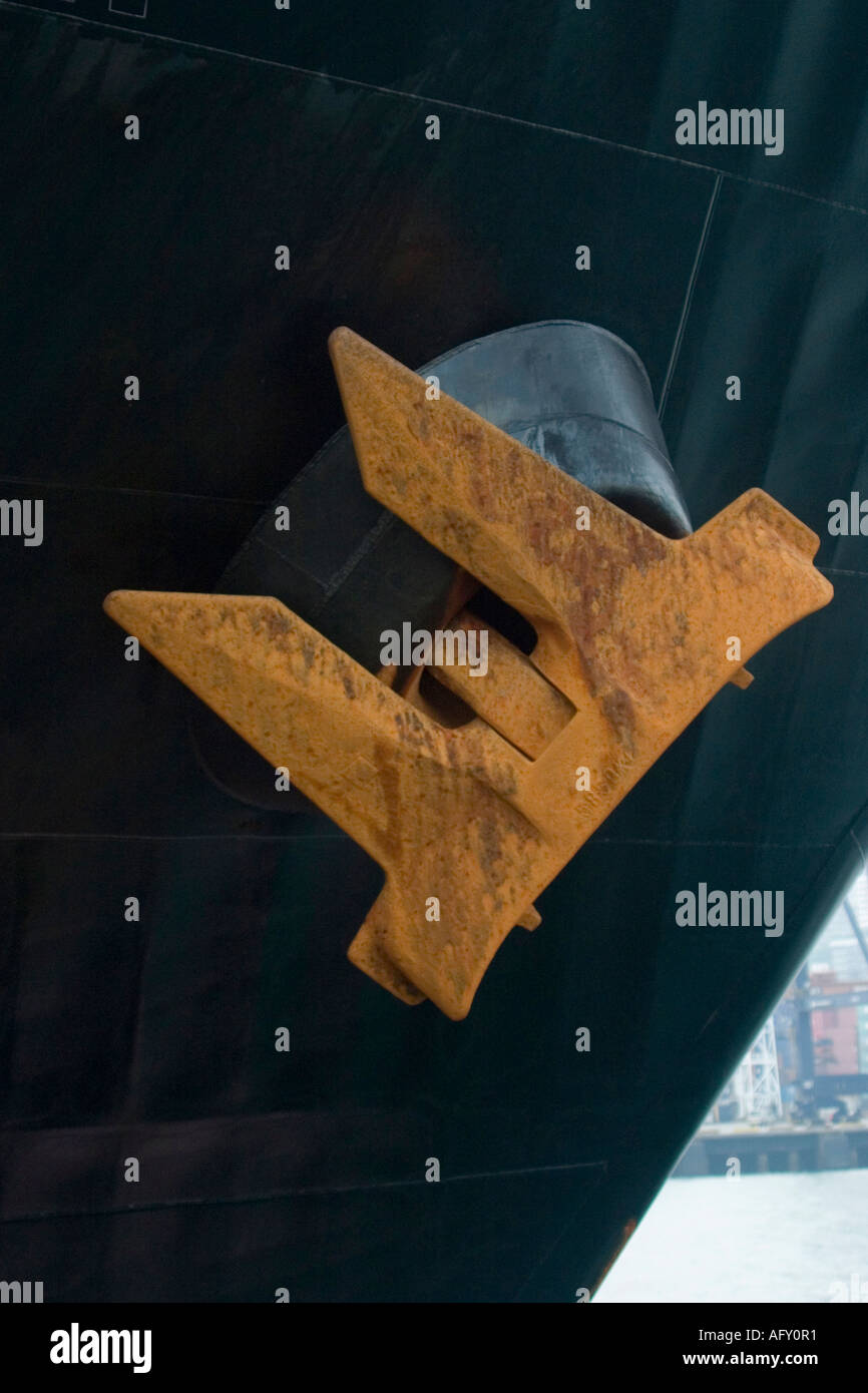 Massive anchor of Container ship Stock Photo - Alamy