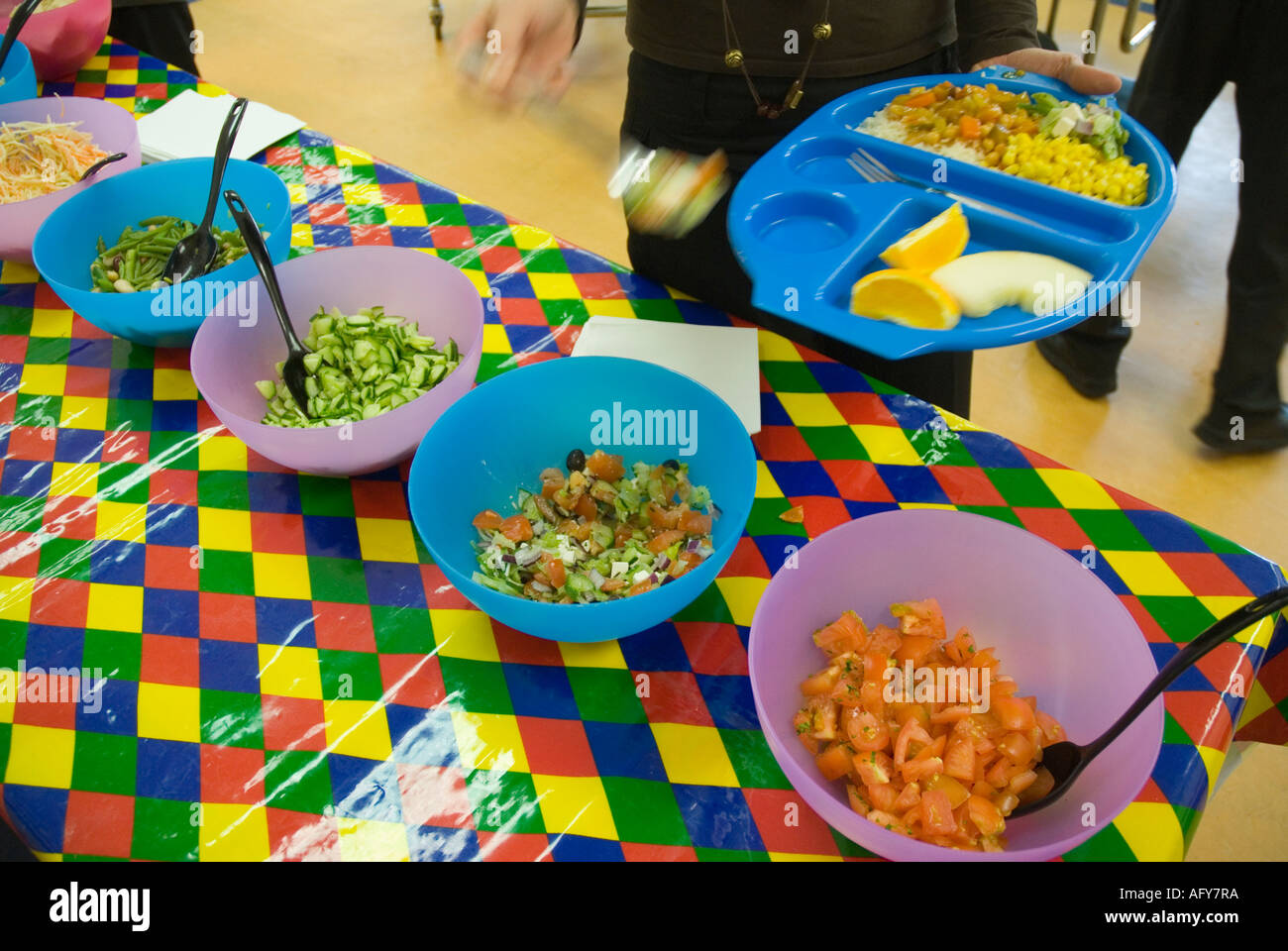 School meals hi-res stock photography and images - Alamy