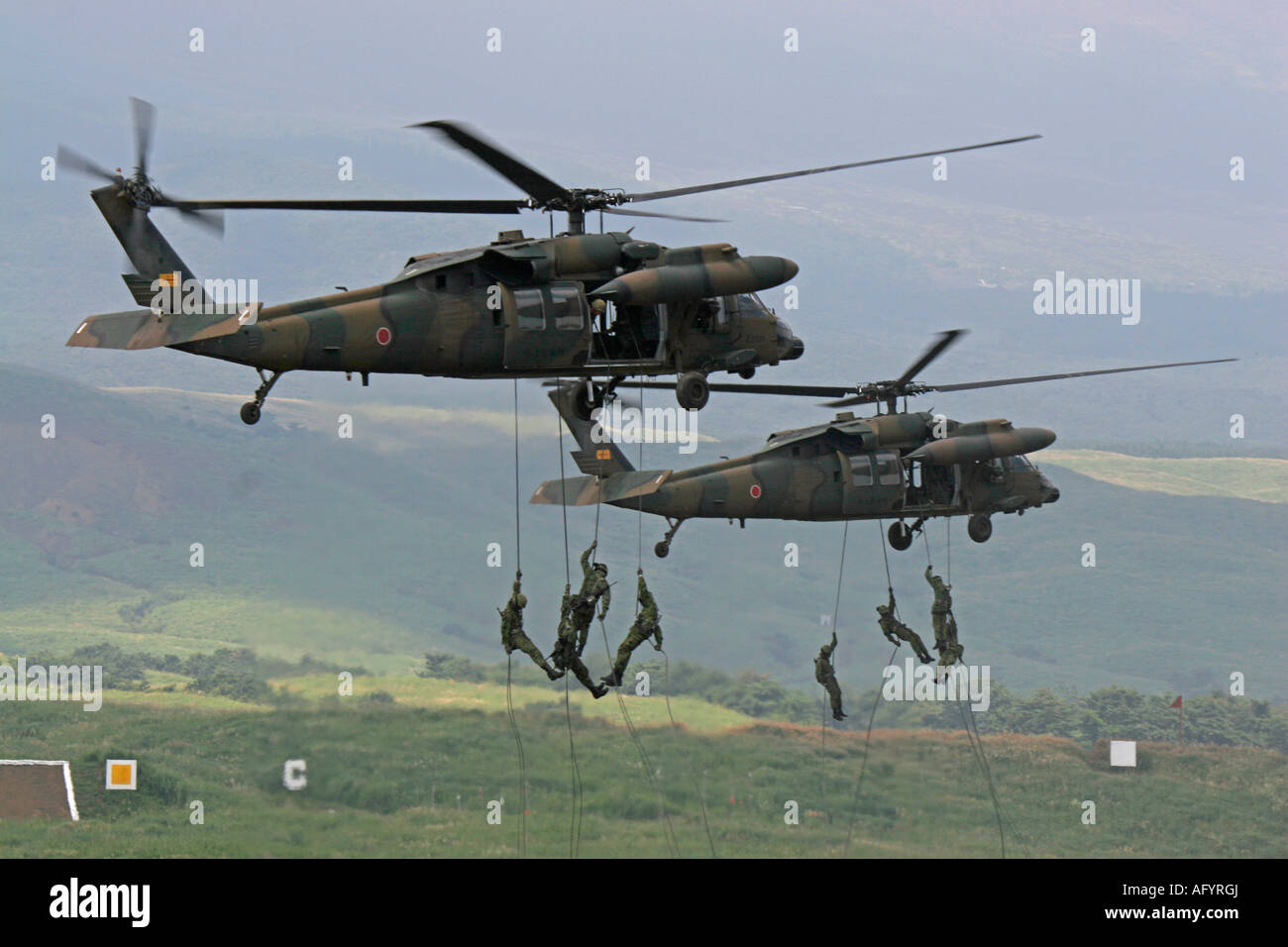SikorskyUH-60JA Black Hawk helicopter of Japan Ground Self Defence ...
