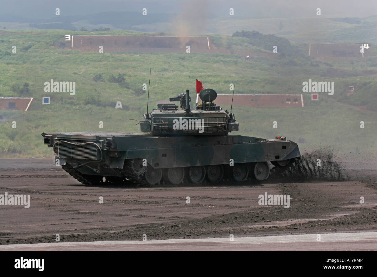 Type 90 Tank of Japan Ground Self Defence Force Stock Photo - Alamy