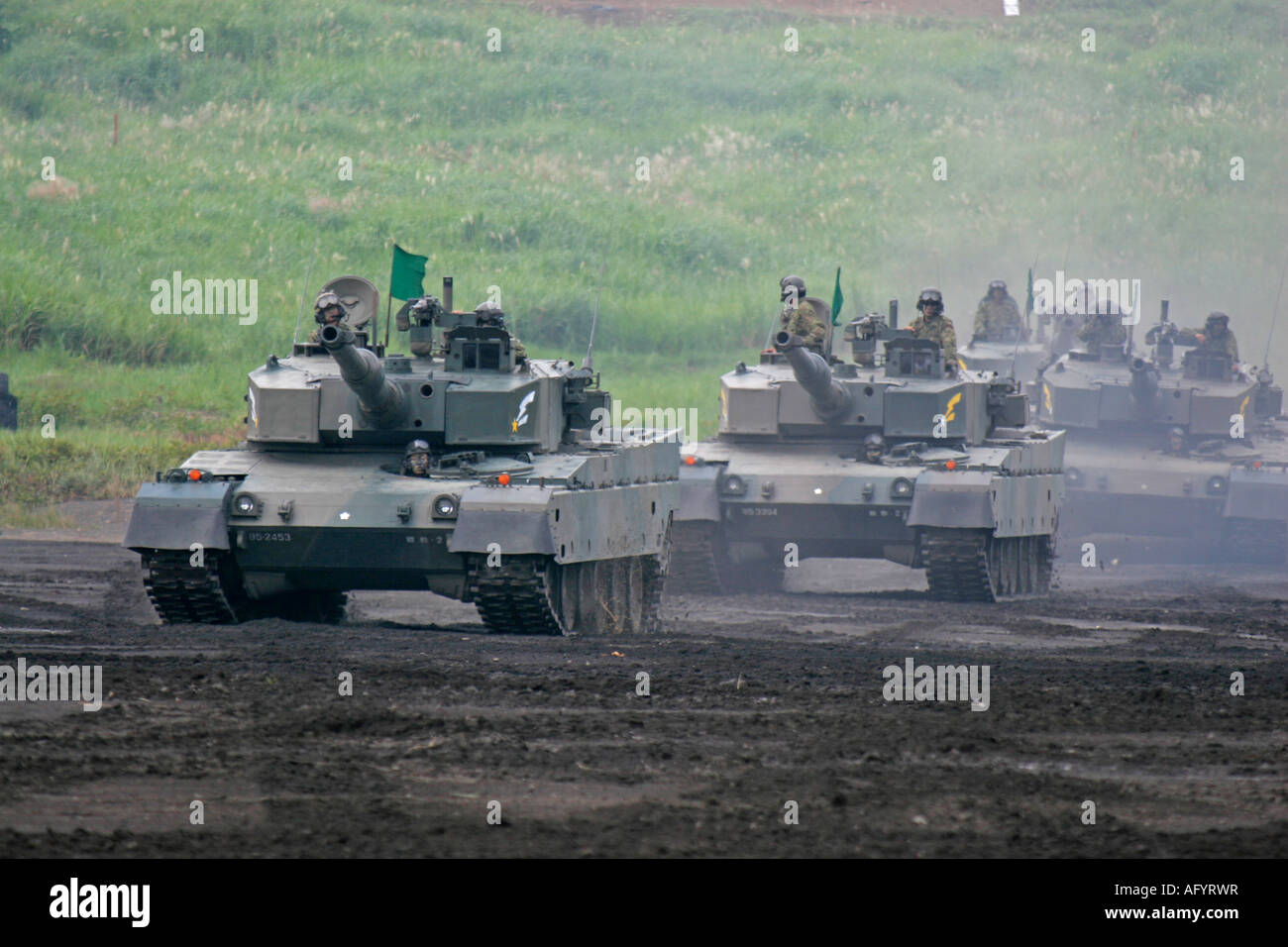 Type 90 tank japan ground hi-res stock photography and images - Alamy