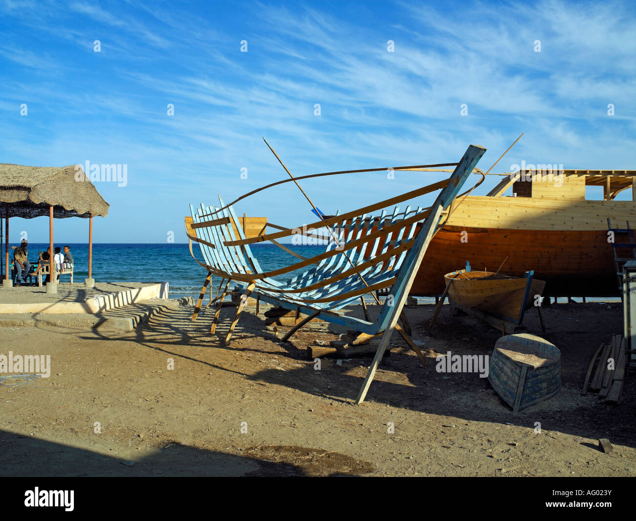 Boat building on the beach at Al Quseir Stock Photo - Alamy