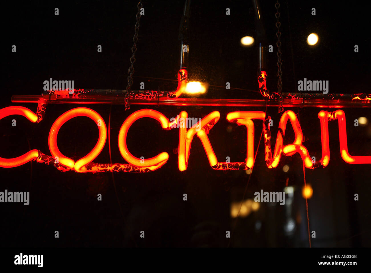 Cocktail bar sign Stock Photo - Alamy