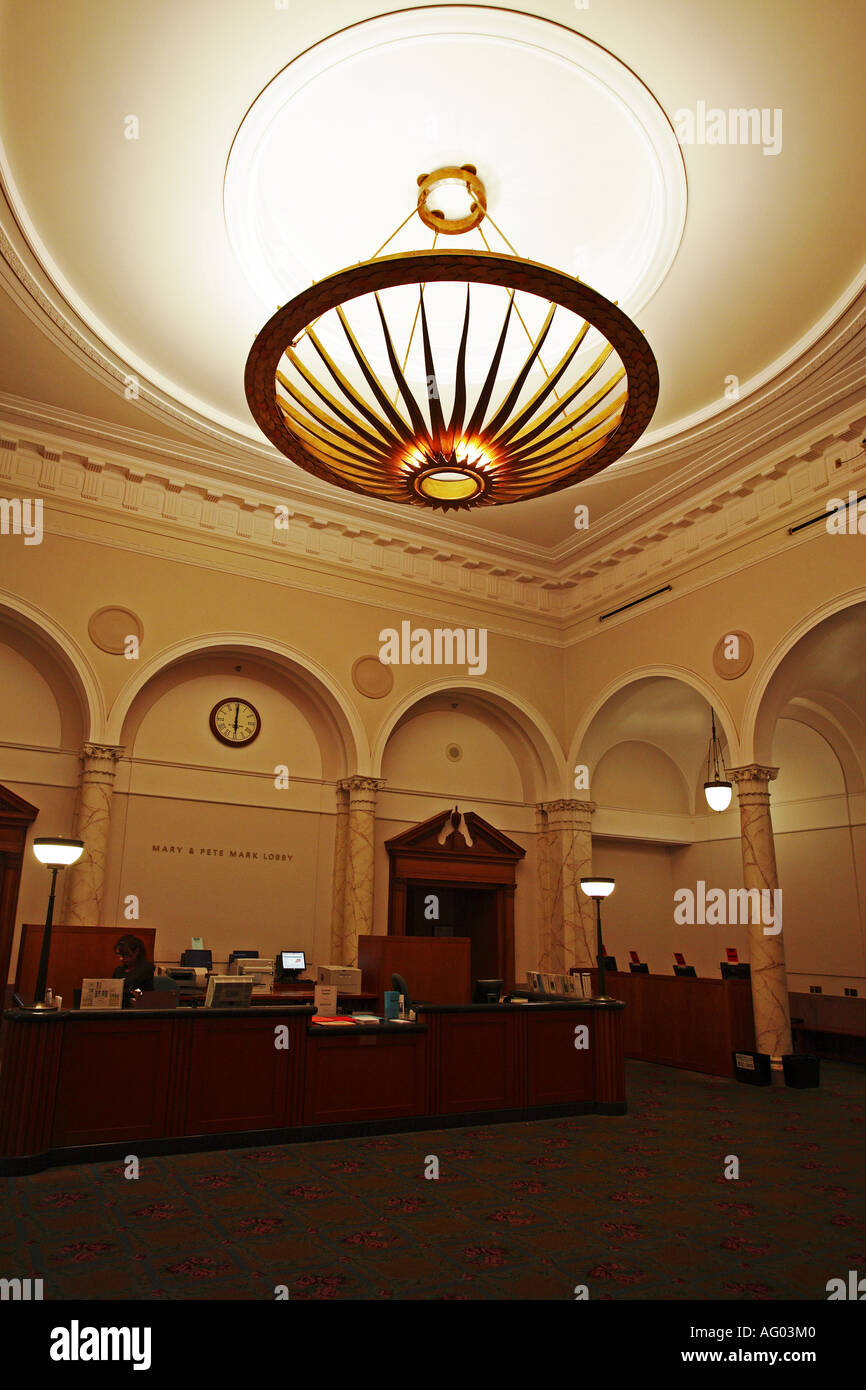 Inside the library in Portland, Oregon, USA Stock Photo - Alamy