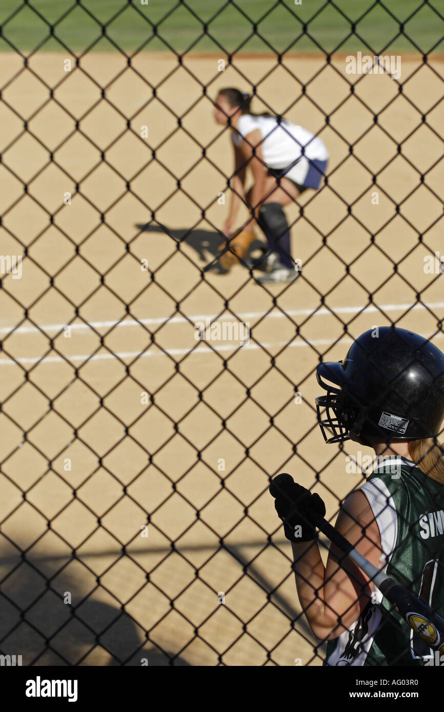 Girl playing softball hi-res stock photography and images - Alamy