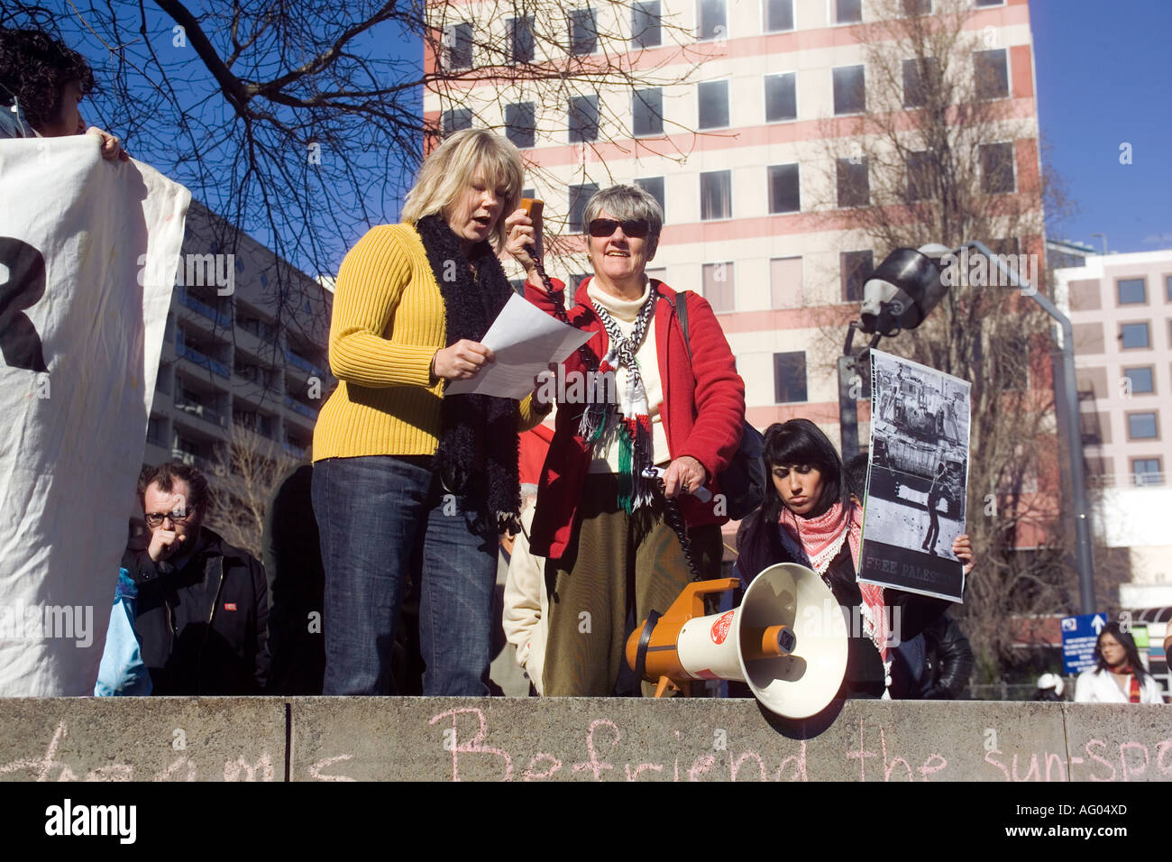 July 22 2006 PeaceRally Auckland Stock Photo - Alamy