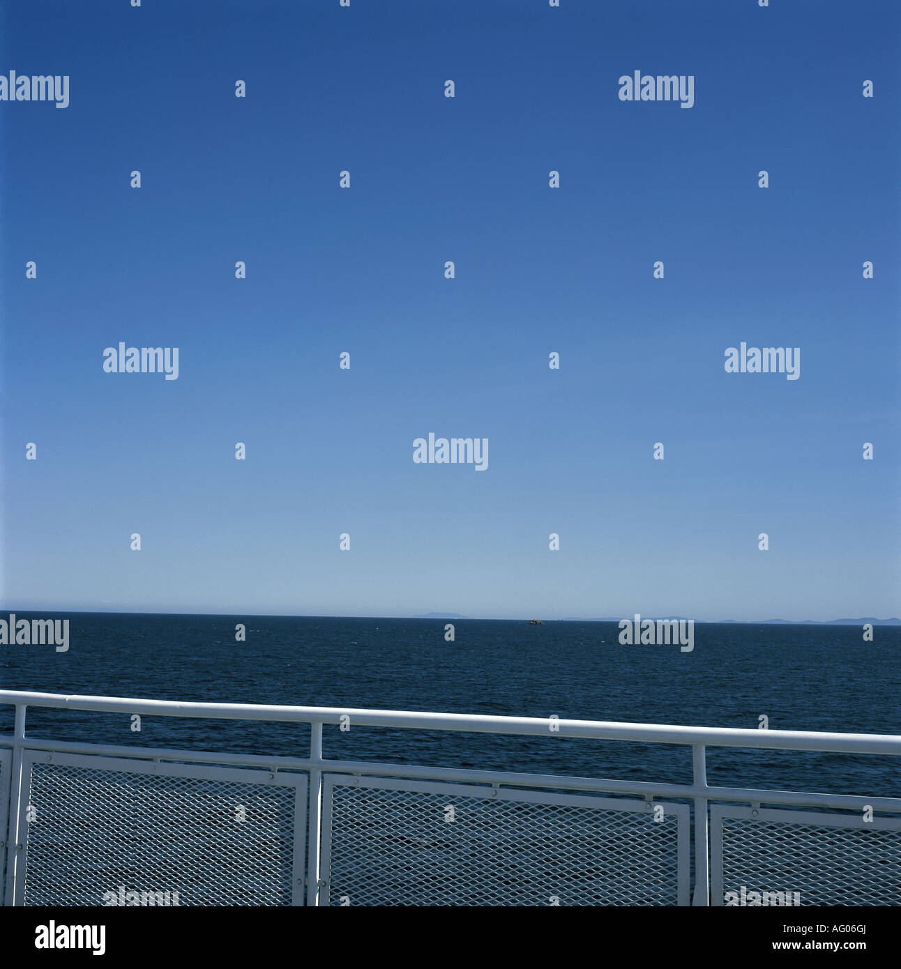 ocean view from ferry Stock Photo - Alamy