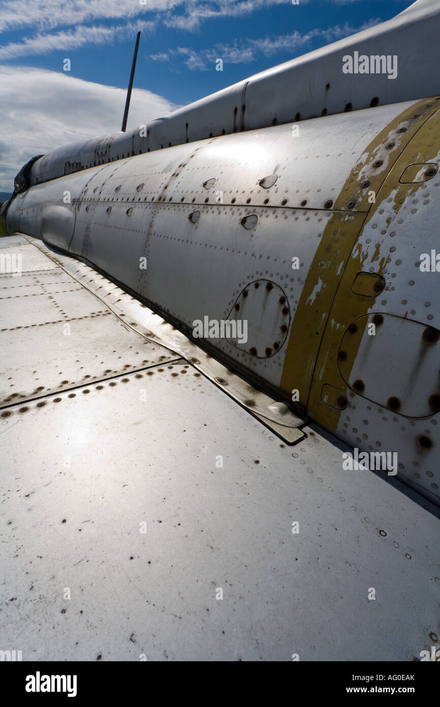 Abandoned airframe hi-res stock photography and images - Alamy